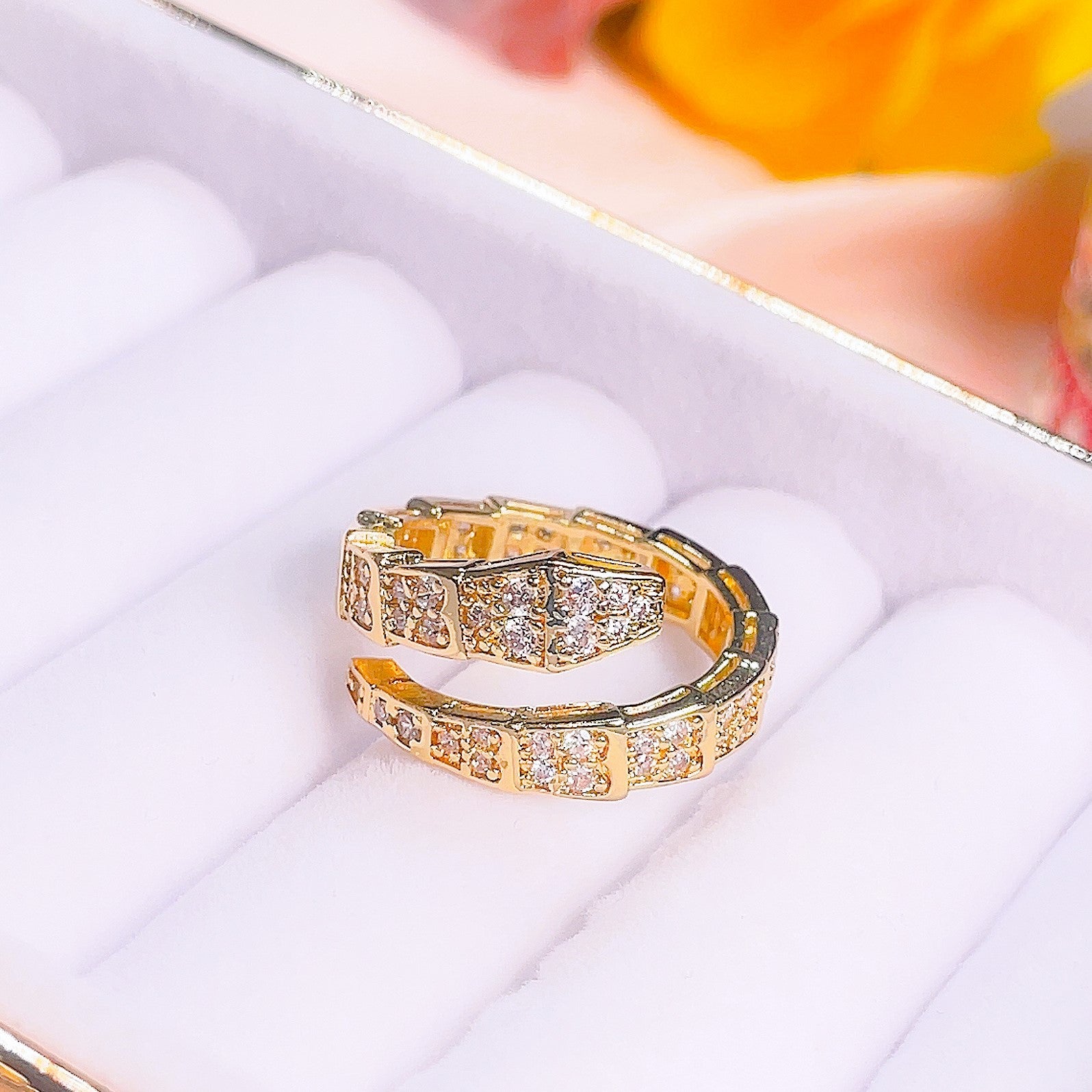 Serpentine Ring – Holicca