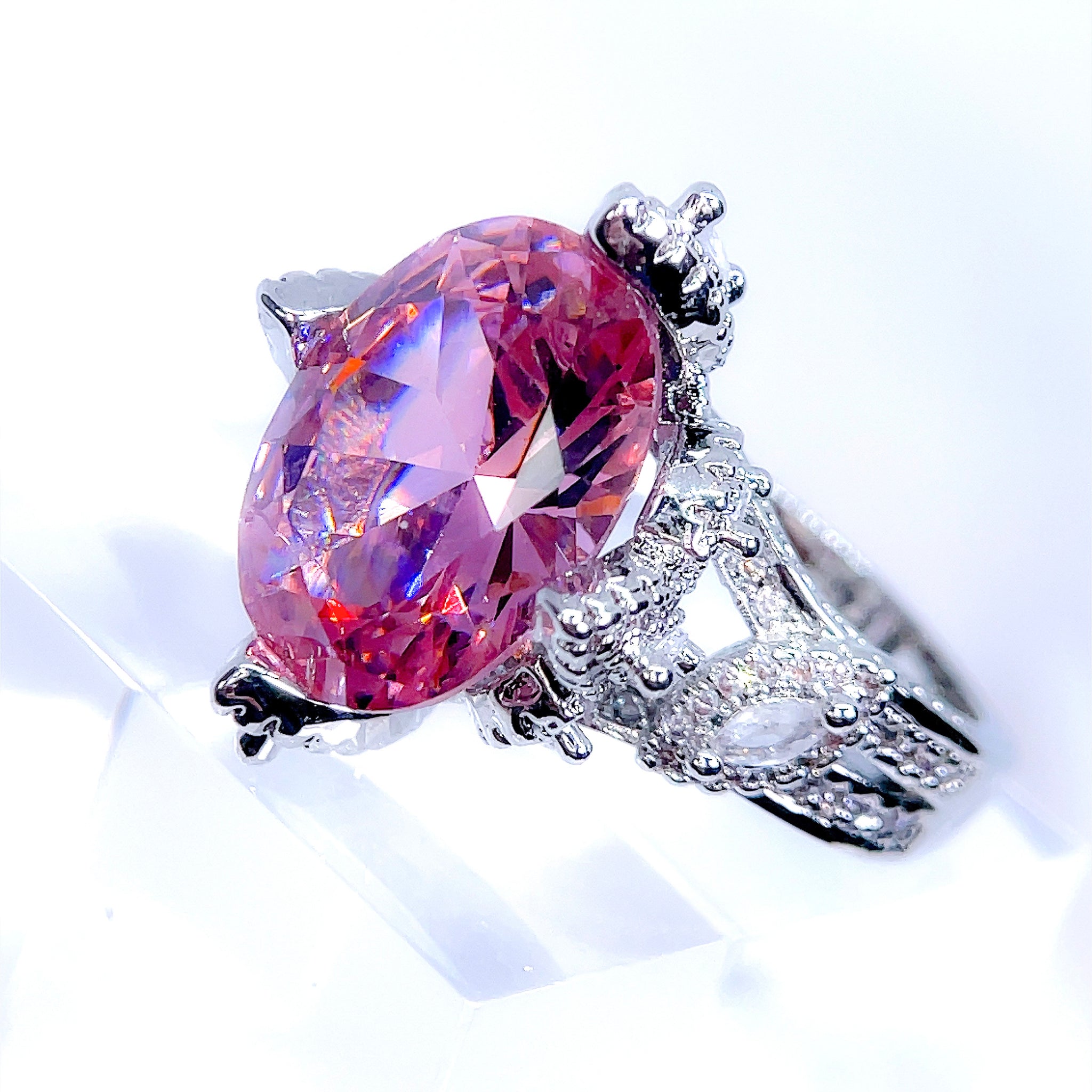 Monarch Ring – Holicca